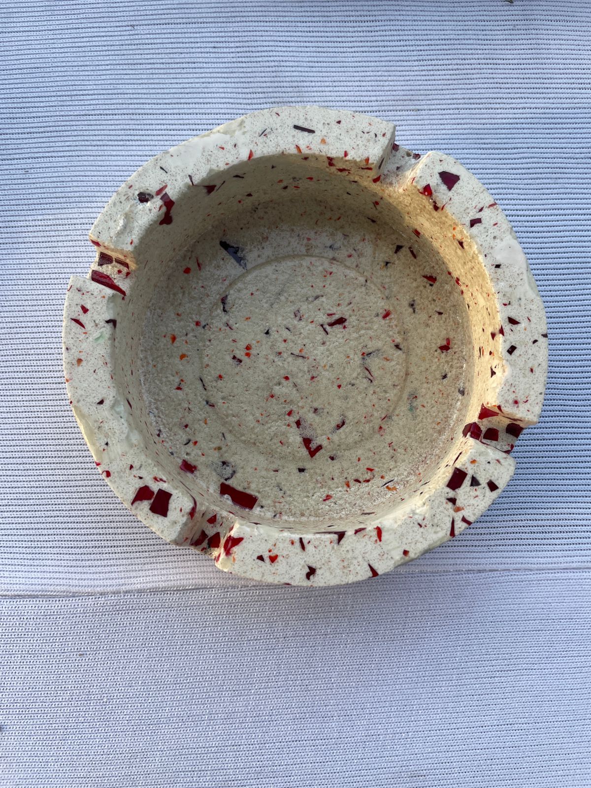 Round Ashtrays - Efreshli