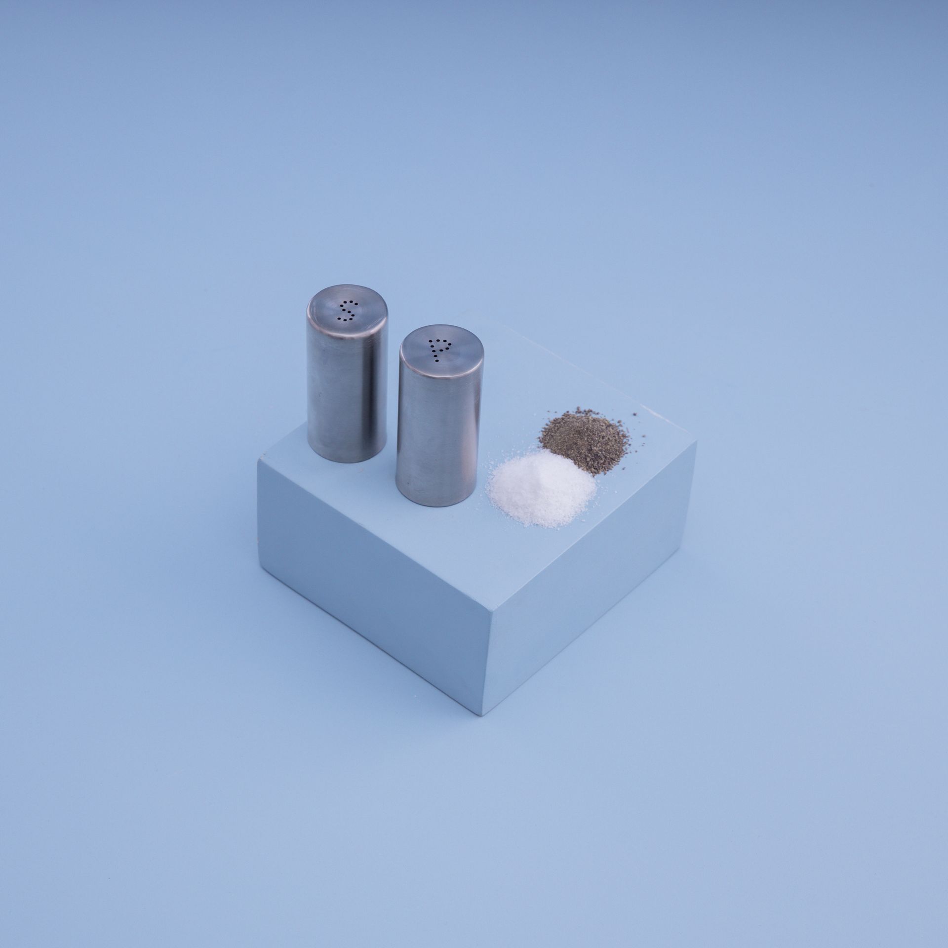 Shiny Shaker - Efreshli