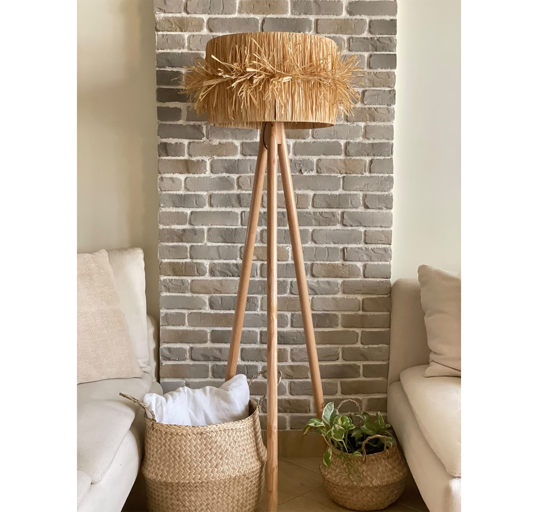 Layt raffia shade floor lamp 2 - Efreshli