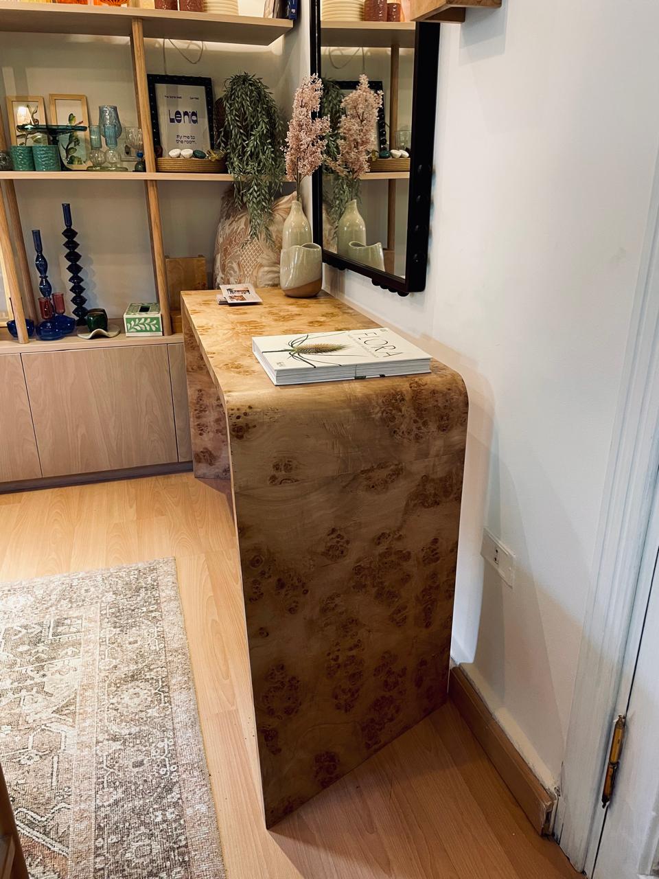 NJ Bower Console - Efreshli