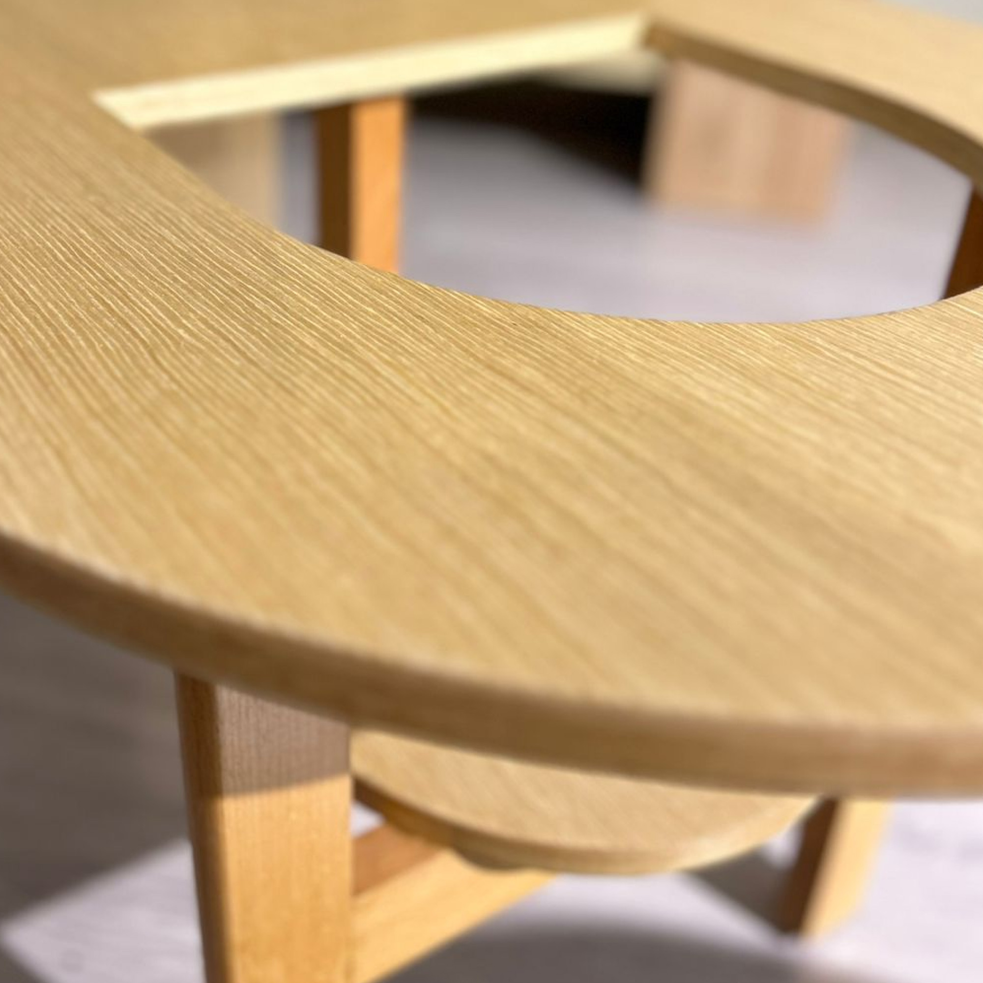 Sister Table - Efreshli