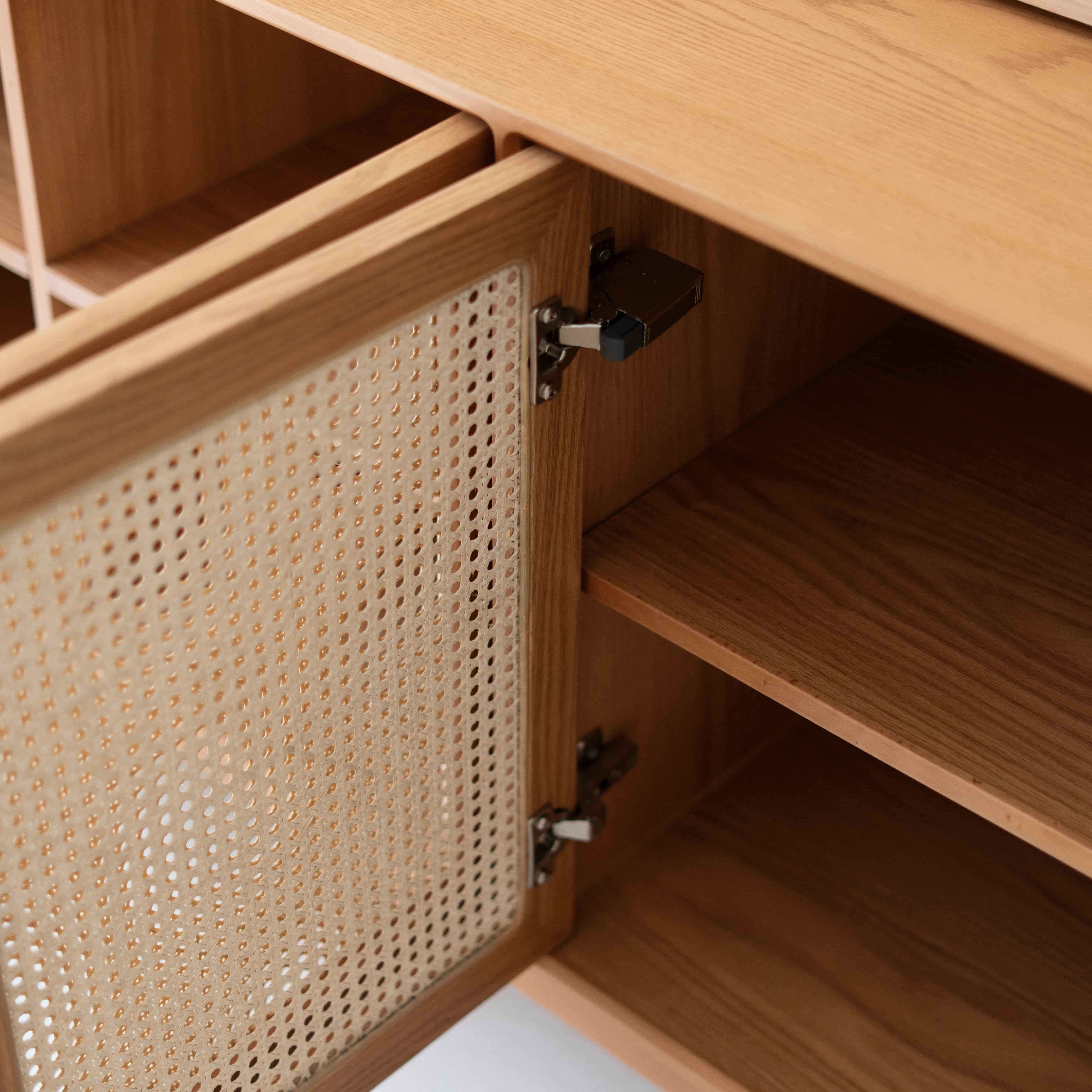 Verna Rattan Buffet - Efreshli