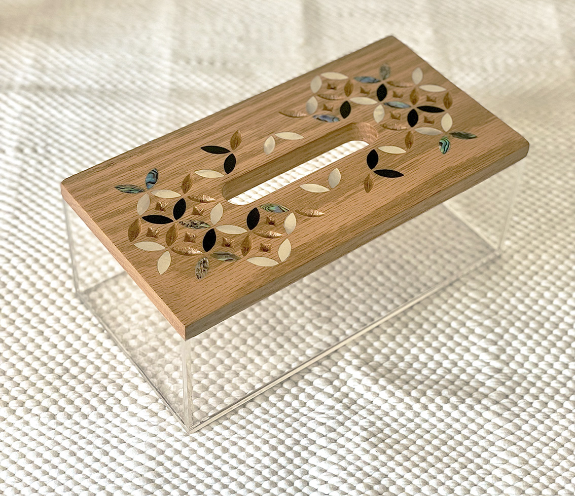 Quadra tissue box 02 - Oak Wood With Pearl Inlays - Efreshli