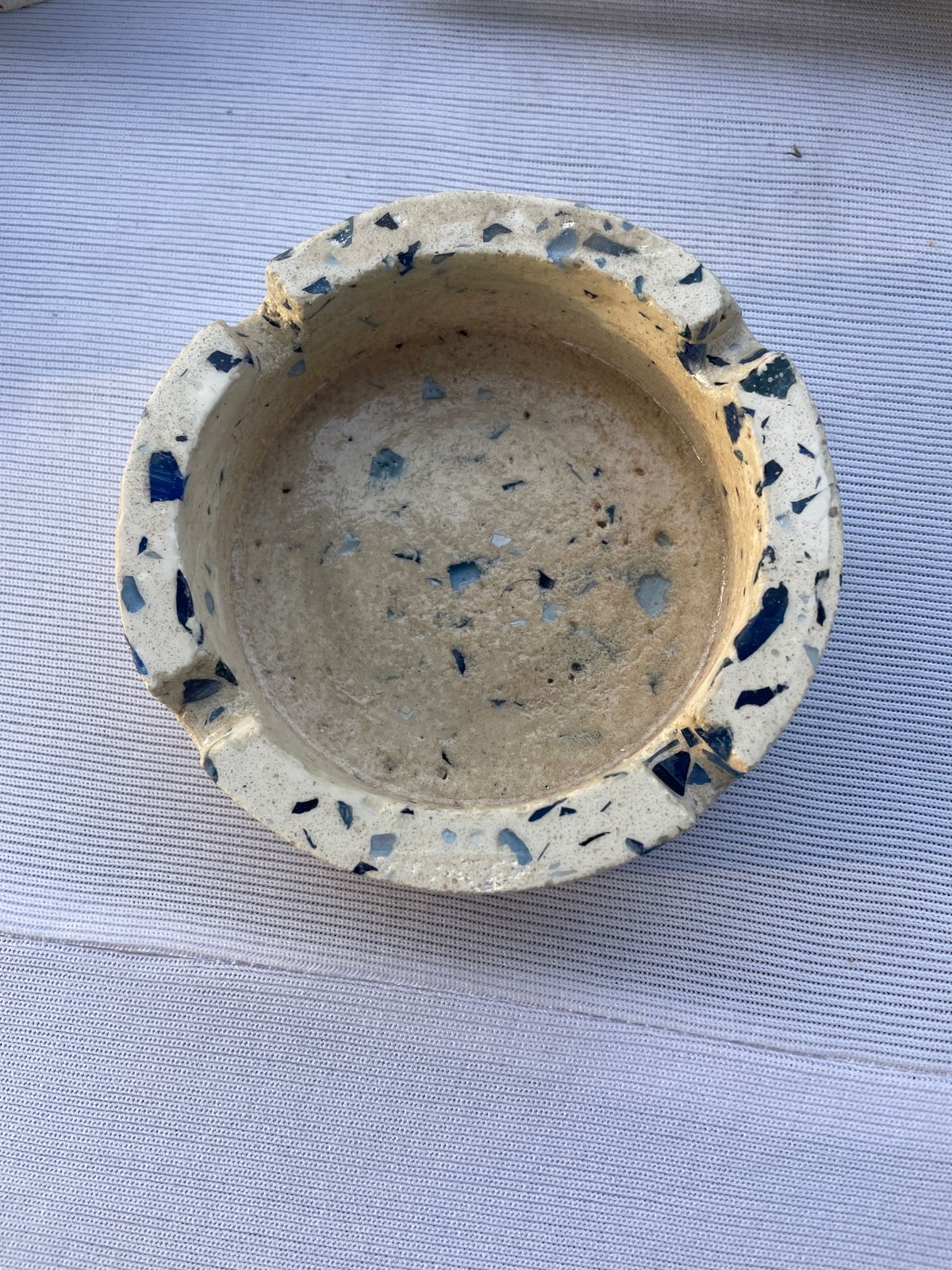 Round Ashtrays - Efreshli