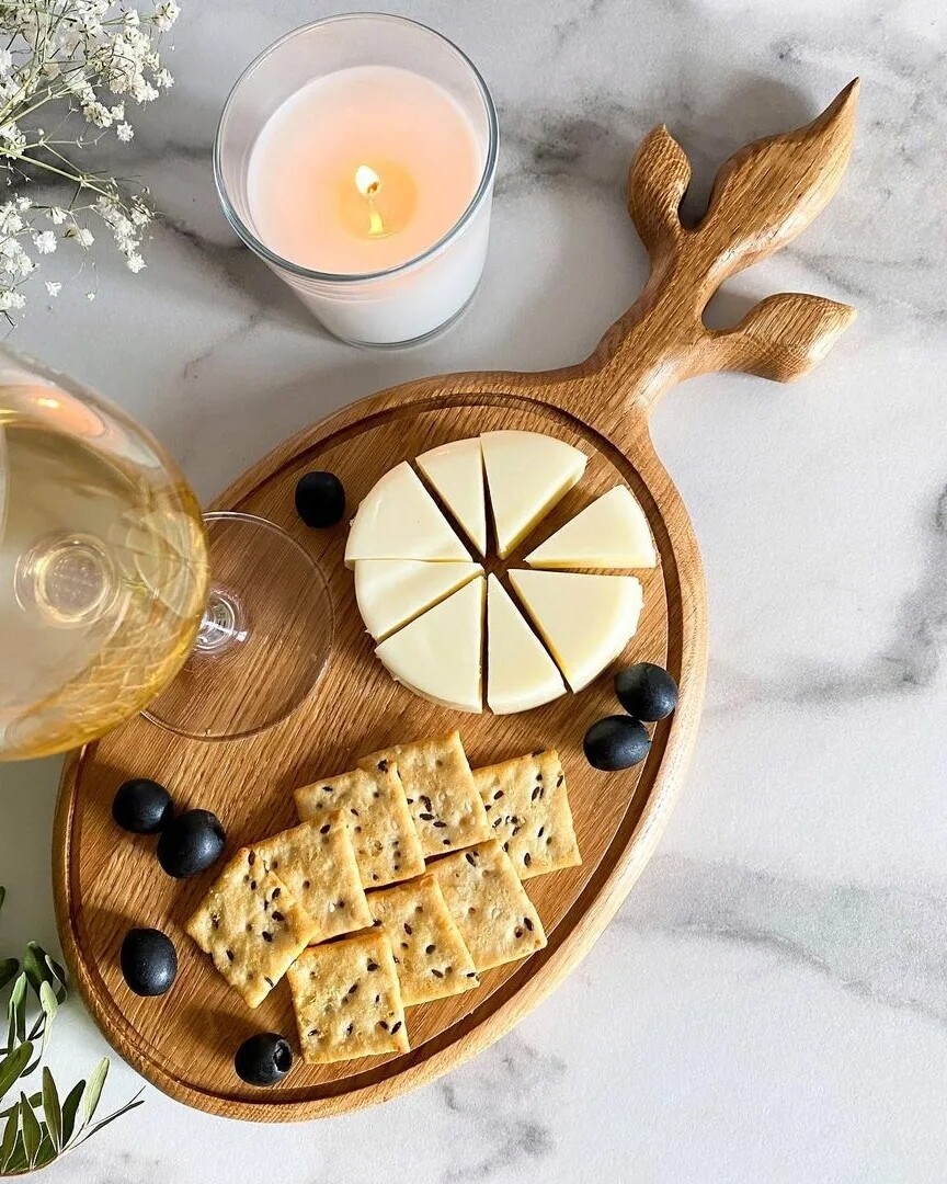 Oak Leaf Cutting and Serving Board - Efreshli